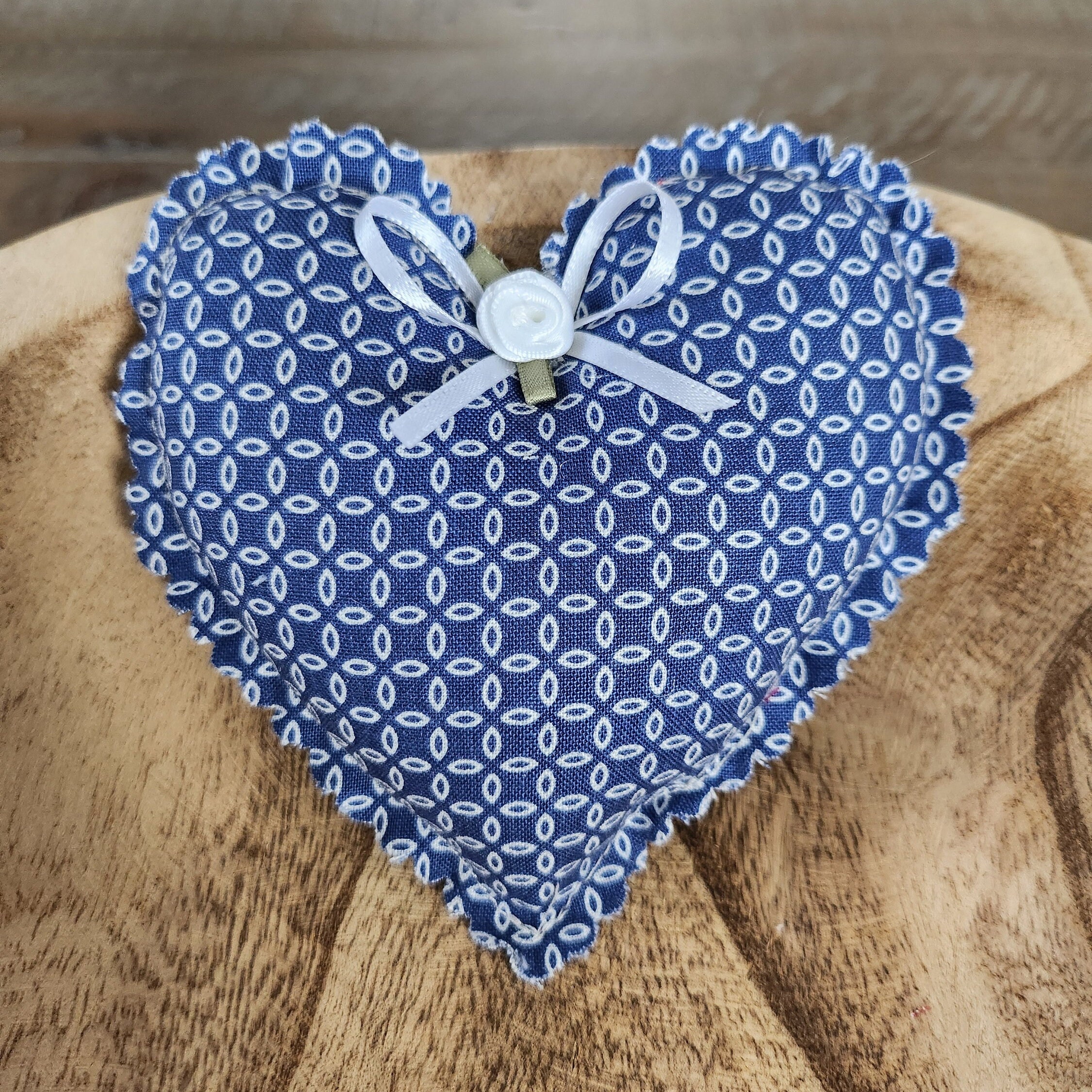 Set of 6 Fabric Stuffed Hearts/red and Blue Mix - Etsy