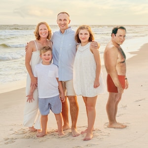 PERSONALIZED George Costanza Photoshop Beach Photobomb - Etsy Canada