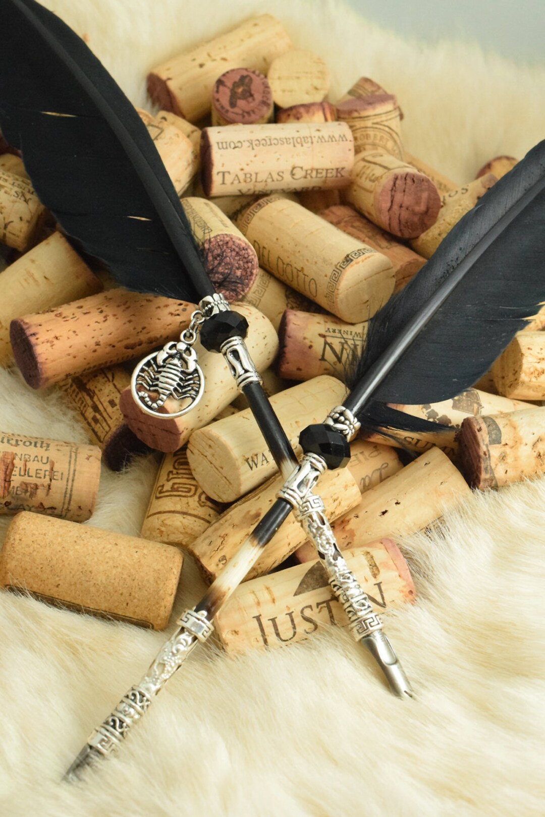 DRAWING Quill Pen Raven's Wing Ink Dip Porcupine Quill Feather Pen and ...