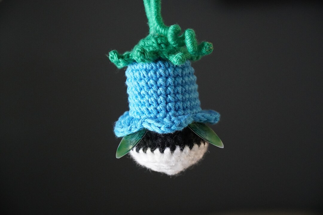 Bumblebee Bum in Flower - Etsy