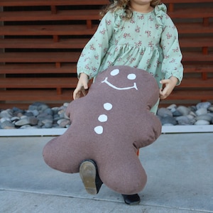 SMD Christmas Plush Sewing Pattern, Gingerbread Plush Sewing Pattern ...