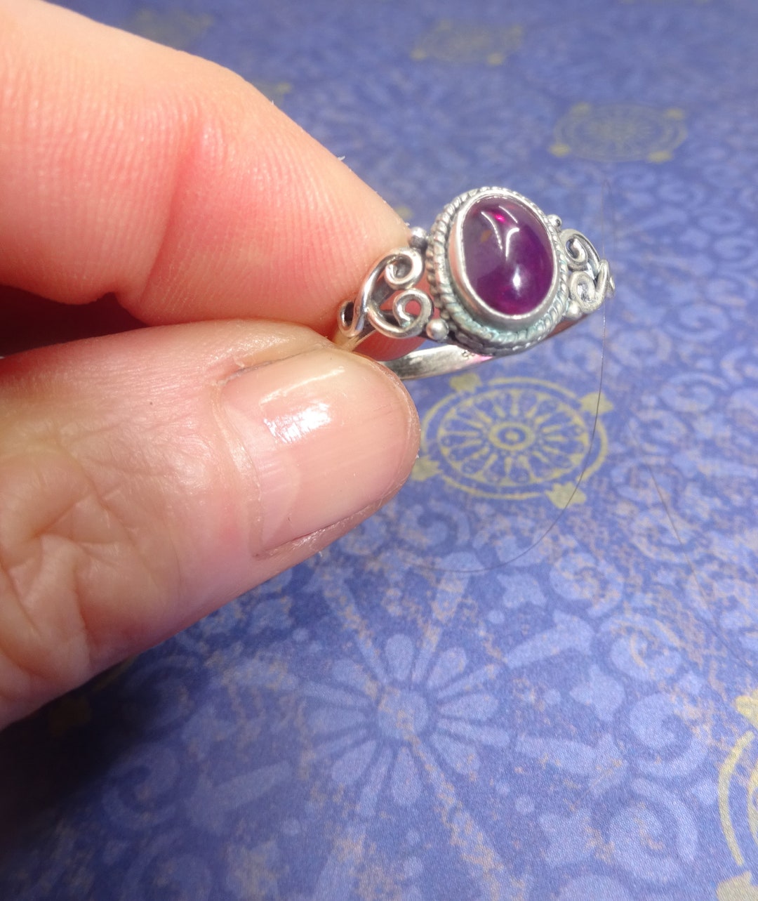 Vintage Sterling and Grape Garnet Ring US Size 8.75, 9 , Colors Varies ...