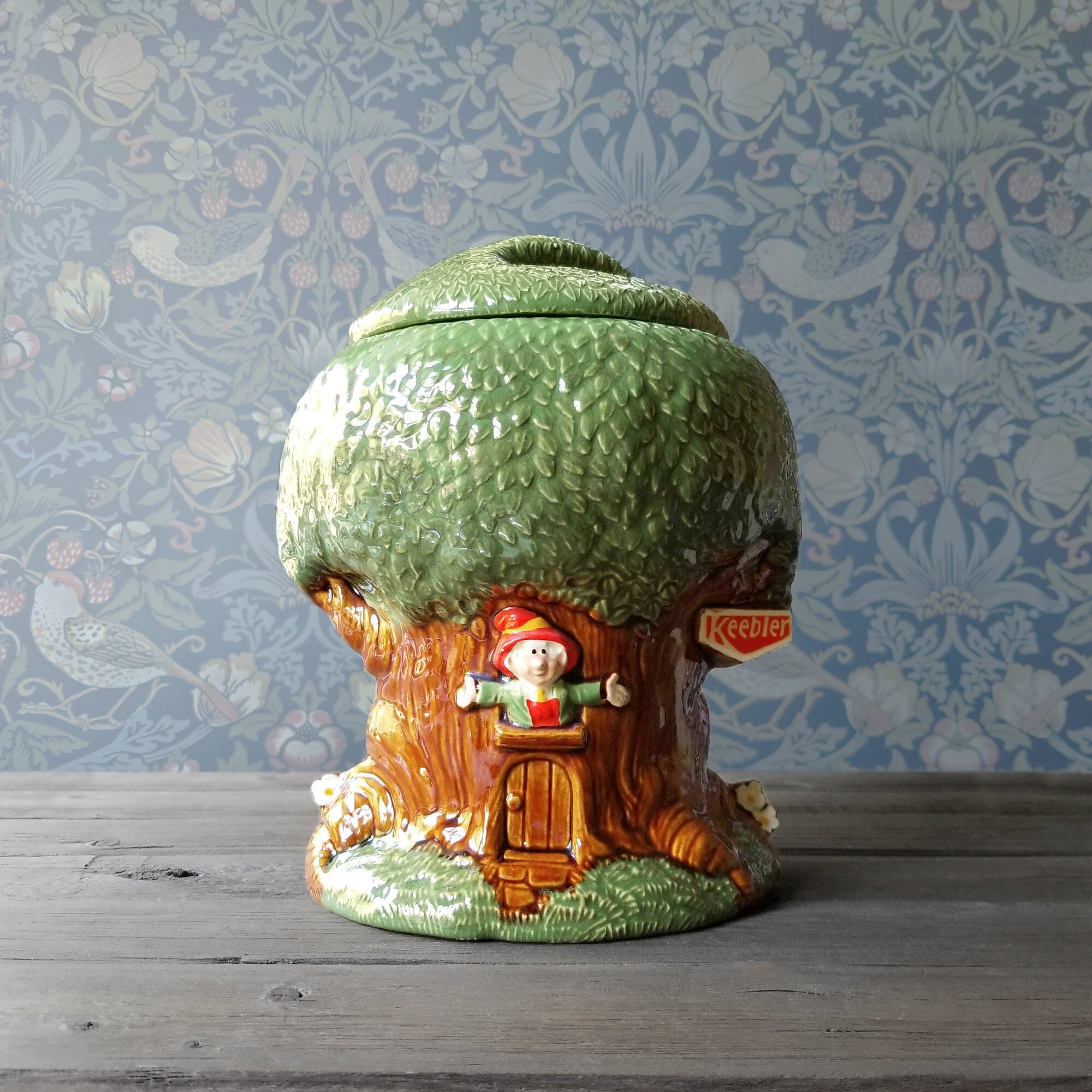 Keebler Tree Wallpaper