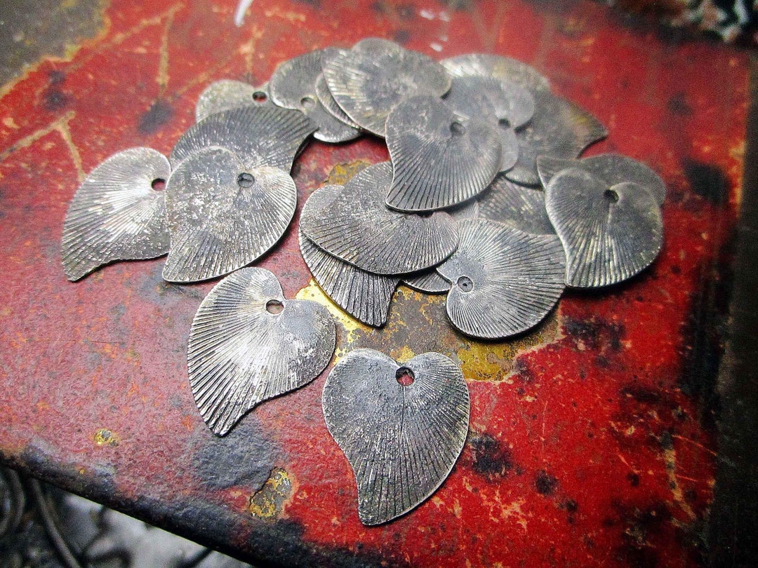 Rustic Metal Charms 4 Altered Metal Heart Leaf Charms Oxidized Dangles ...