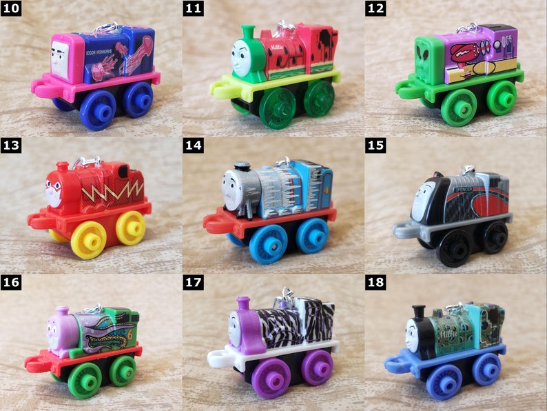 Thomas the Tank Engine Train Keychains - Thomas and Friends - Party ...