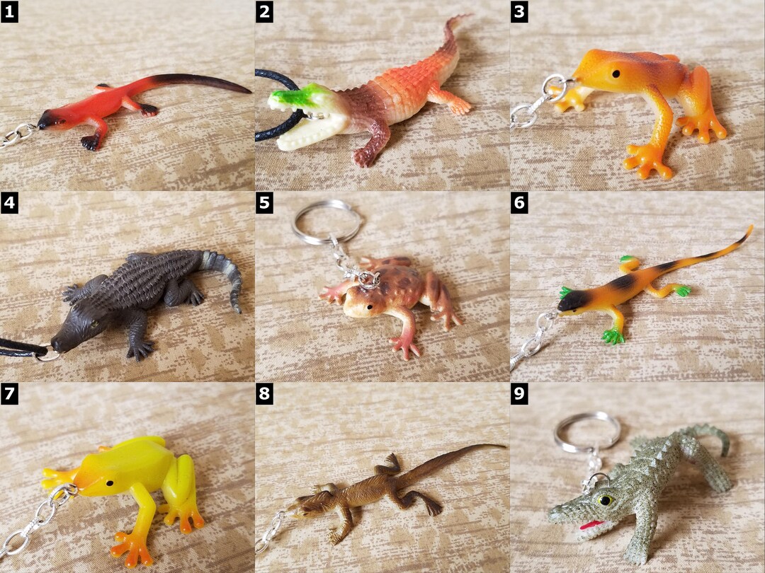 Reptile and Amphibian Accessories Party Favors Necklaces, Keychains and ...
