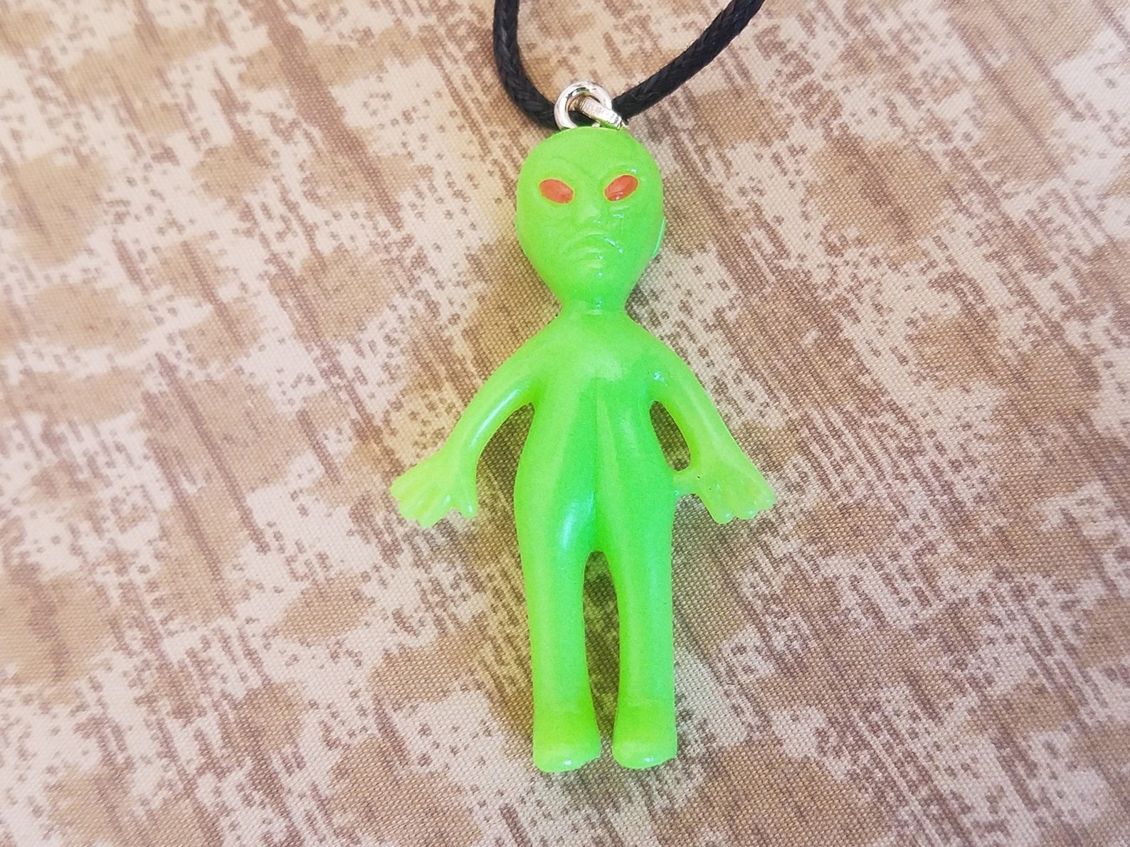 Alien Party Favor Key Chains or Necklaces Bulk Buy Wholesale - Etsy