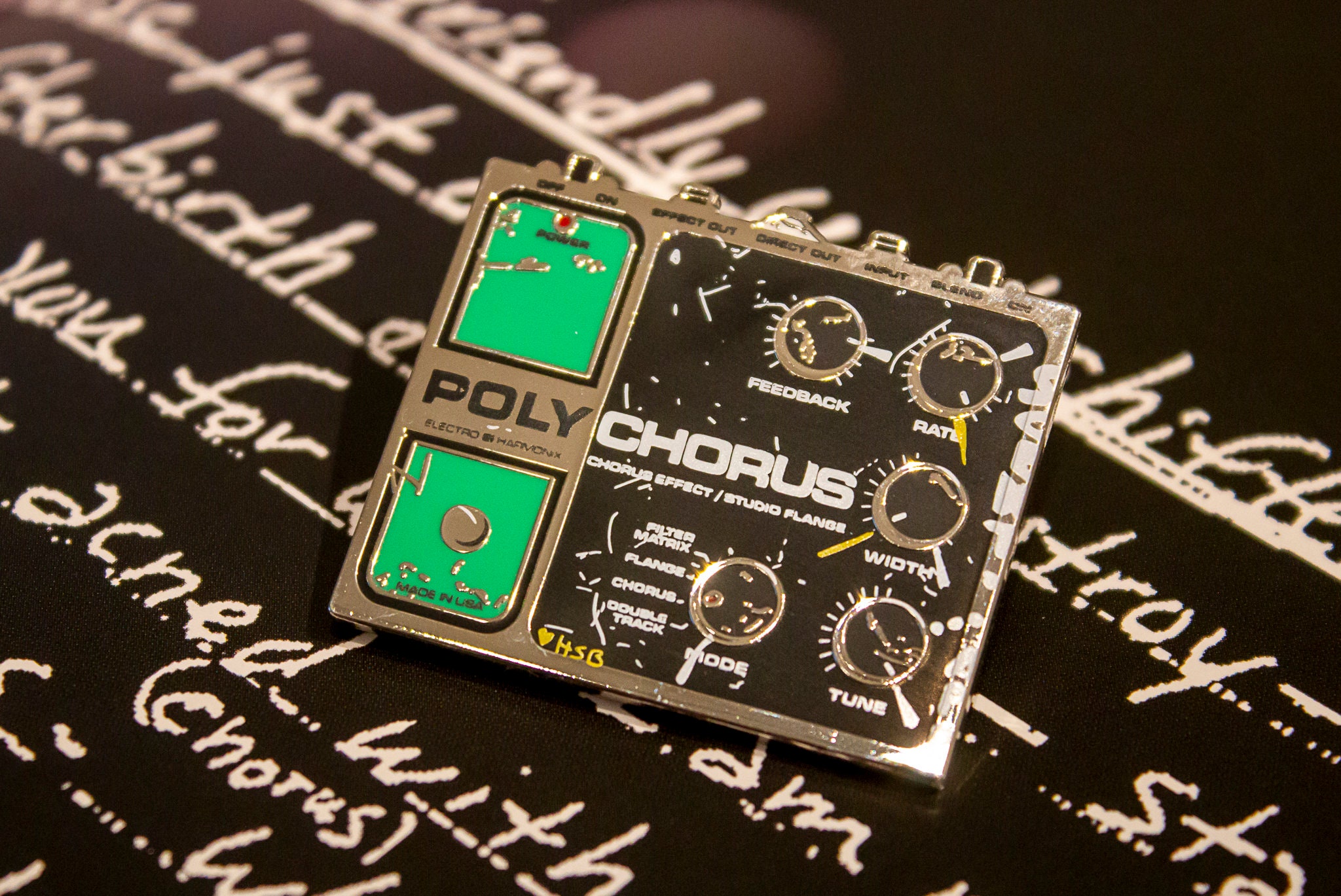 Polychorus "in Utero" - Kurt Cobain Guitar Pedal Pin - Etsy