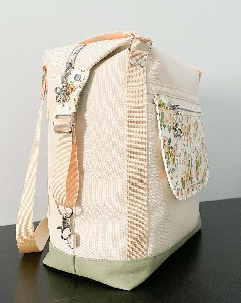Off We Go Travel Bag | Sewing Pattern | Trolley Sleeve / 2 Zipper ...