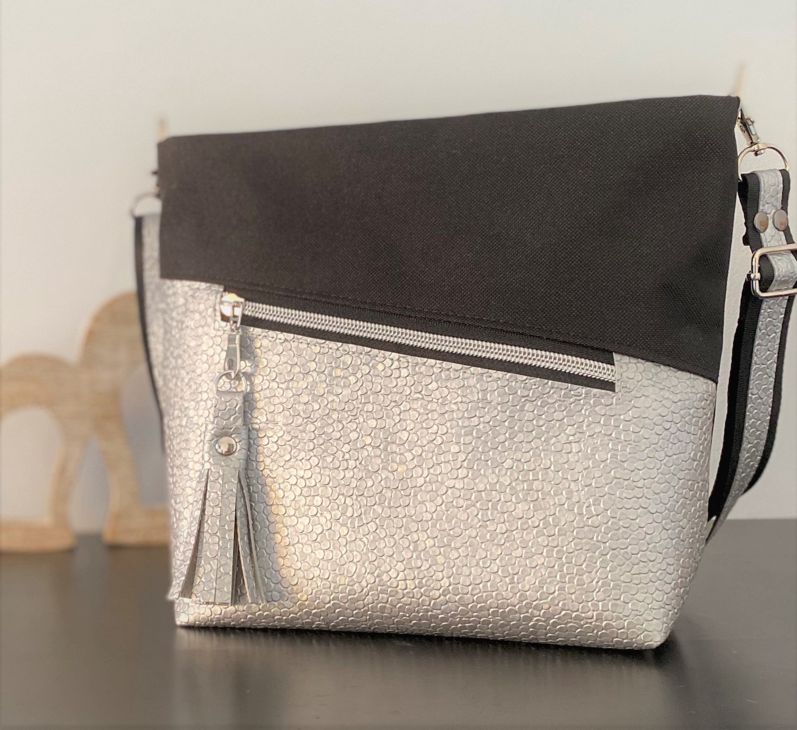 PDF Pattern Download lily Angle Front Pocket Crossbody Purse / 3 Outer ...