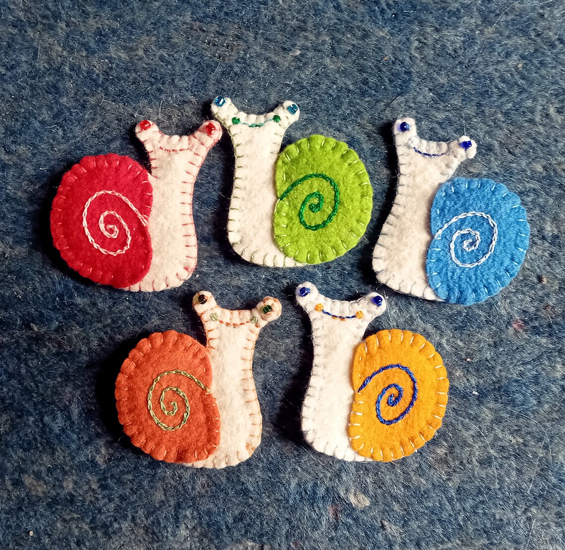 Rainbow Snails, Five Finger Puppets, Felt Animals, Felt Puppets - Etsy