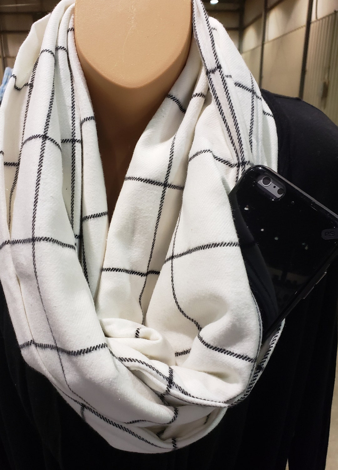 Black/white Infinity Pocket Scarf W/zipper - Etsy