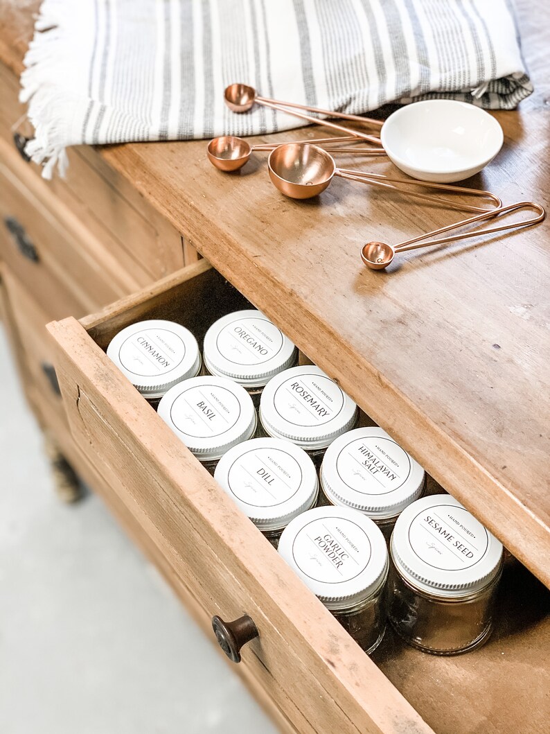 ROUND Spice Labels SIGNATURE Style Vinyl Waterproof Spice - Etsy