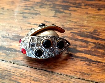 Butler Brooch - Etsy