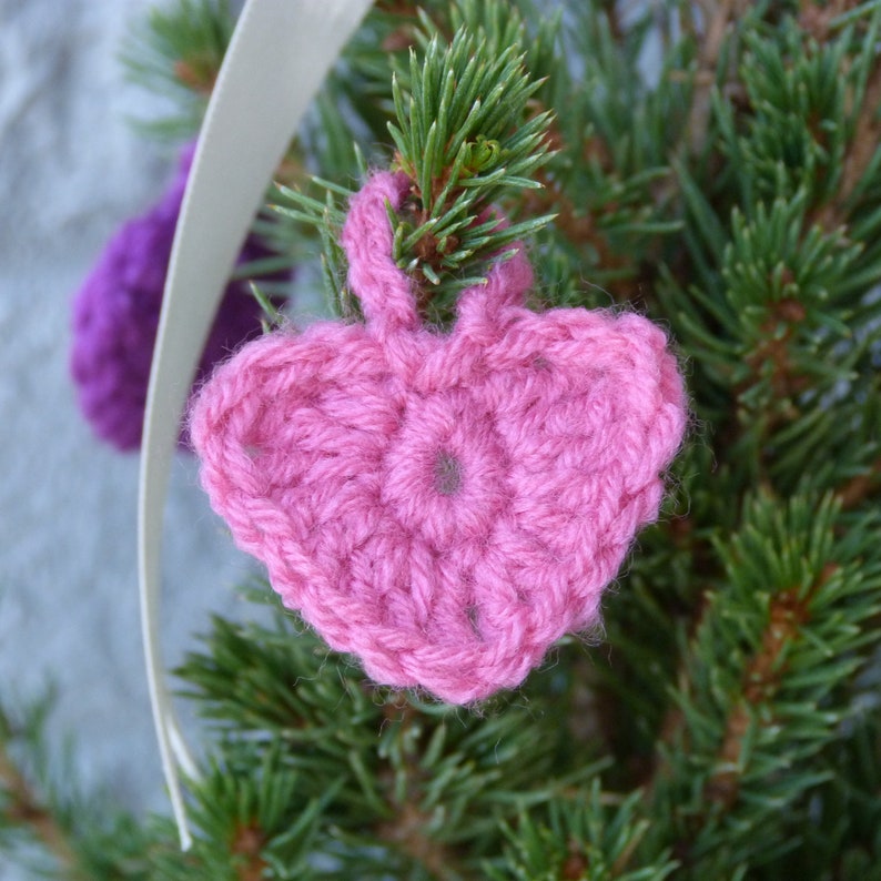 CROCHET PATTERN String of Hearts Garland and Ornaments | Etsy