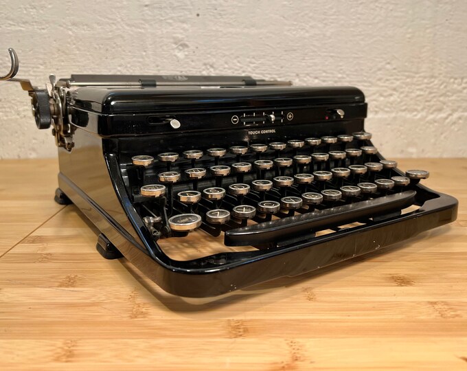 1937 Royal Model O Portable Typewriter, New Ribbon + Spare, Case, Owner ...