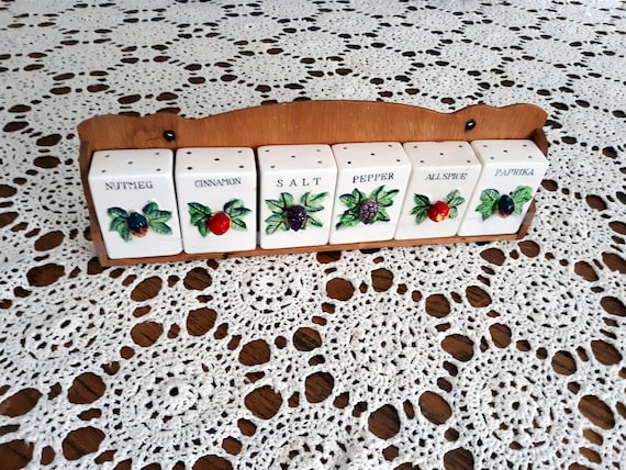 Vintage ceramic spice rack-made in Japan-dimensional berries-farmhouse ...