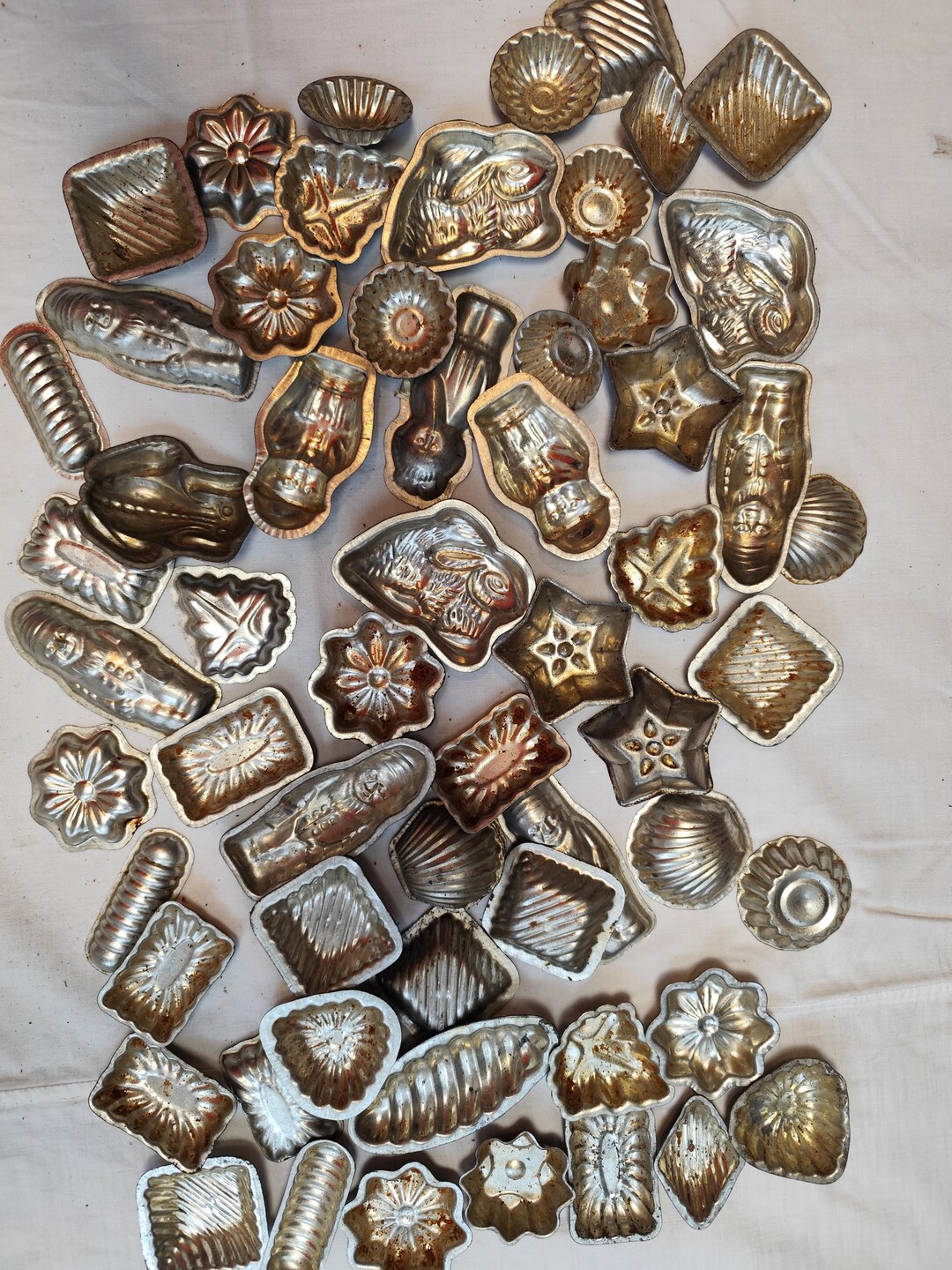 60x Vintage Metal Baking Molds – Flower-shaped Tart, Cookie & Cake Tins ...