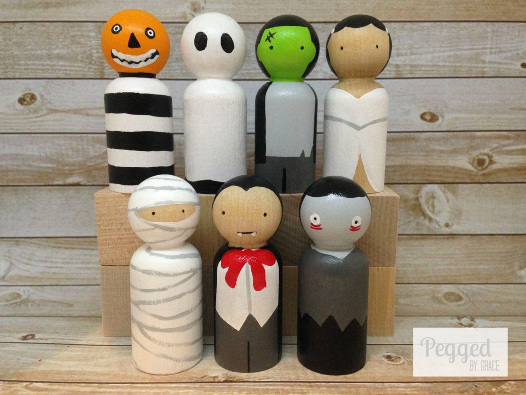 Halloween Friends Peg Dolls - Set of Seven - Etsy