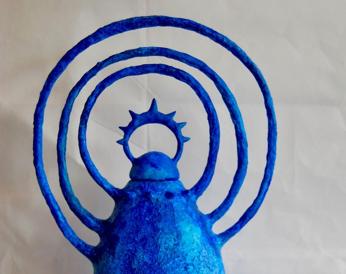 Abstract Large Contemporary Vessel With Lid Trendsetting Modern Vase ...