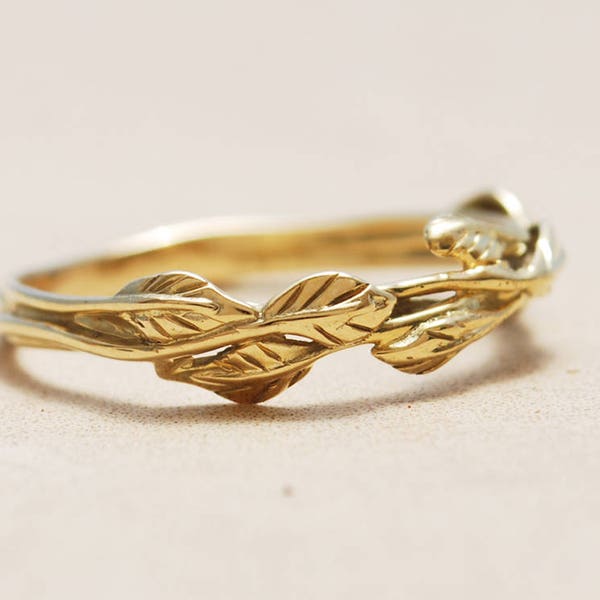 Gold Leaf Ring - Etsy