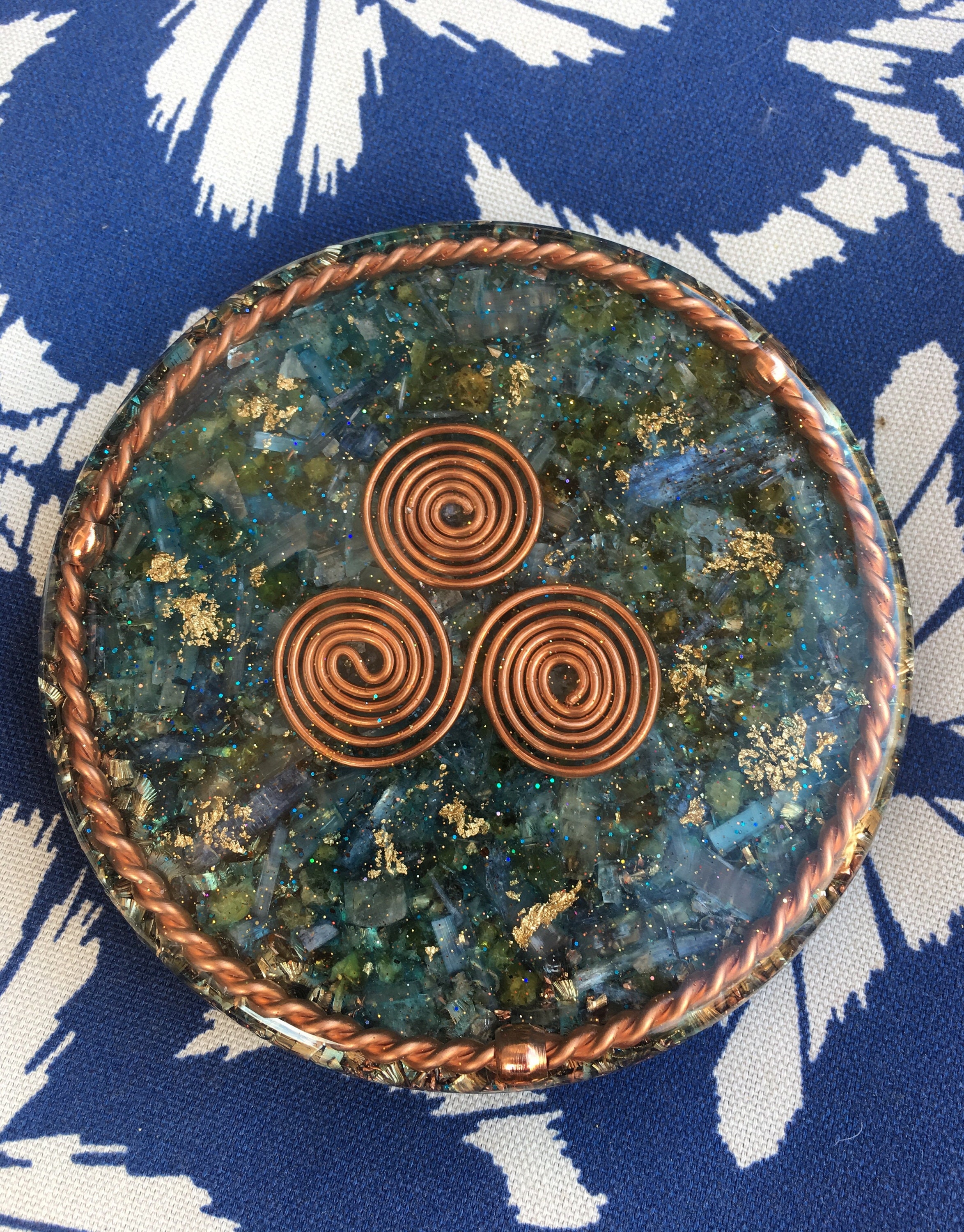 Lg. Energetic Orgone ASG charging disc Triskelion Rhodizite | Etsy
