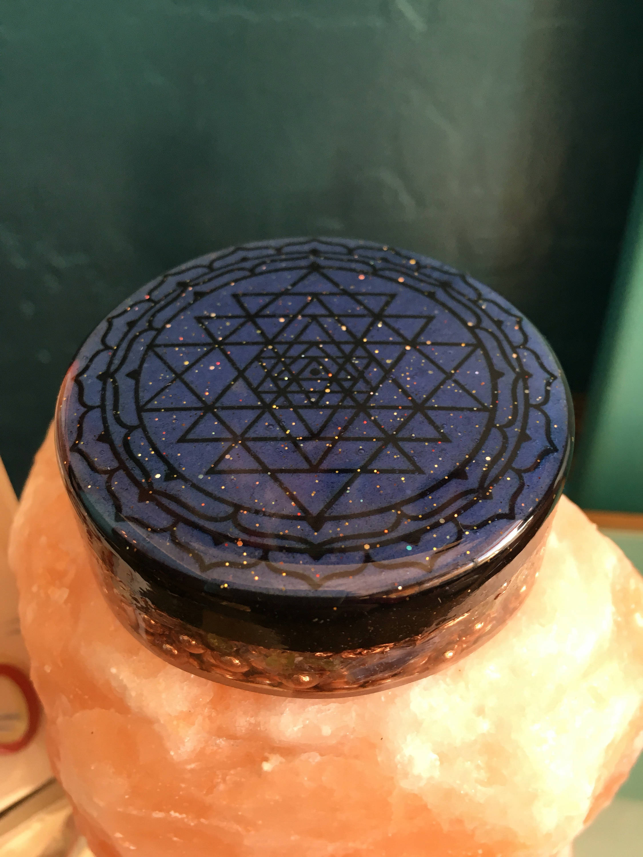 Holographic Sri Yantra tower buster with Shungite Peridot | Etsy