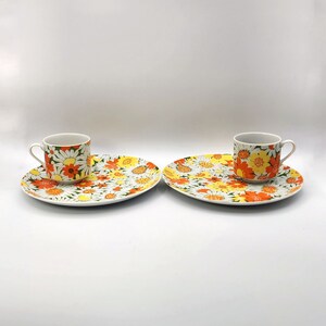 Vintage Flower Power Snack Sets, CMI Chadwick Orange & Yellow Daisy ...