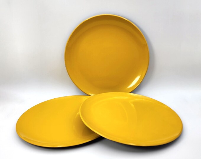 Vintage Lacquer Ware Yellow Plates - Set of 3 Japanese Serving Trays - Etsy
