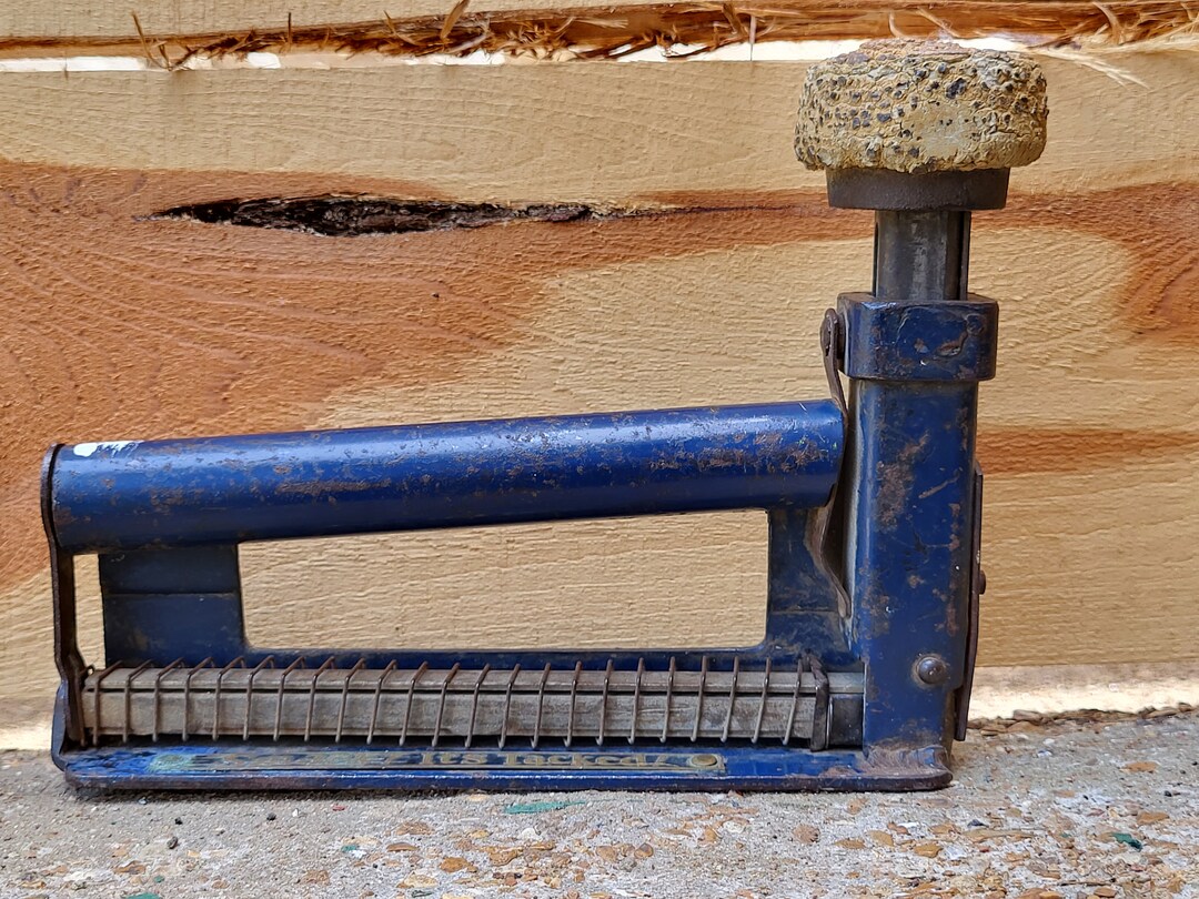 Markwell RB3 Smack It's Tacked Pat No 1634840 Antique Tool Poster ...