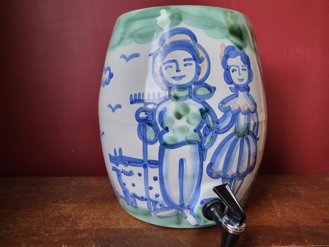 MA Hadley Pottery Happy Couple With Pig Iced Tea Dispenser Blue and ...