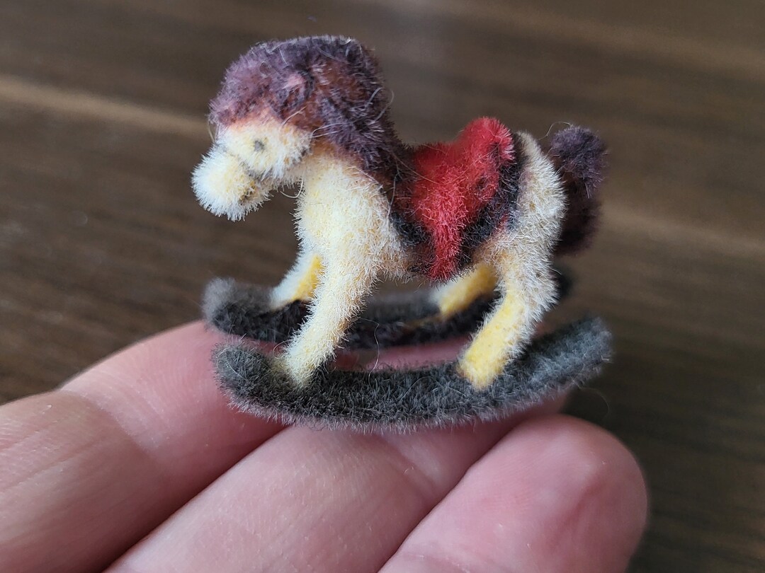 Miniature Rocking Horse Fuzzy Texture Dollhouse Toy Dollhouse Nursery ...