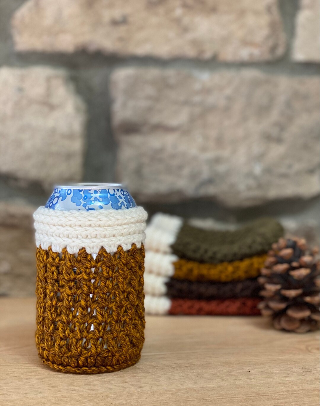 Two Tone Cozy for Cans and Bottles | Crochet Drink Sleeve | Beer Holder ...