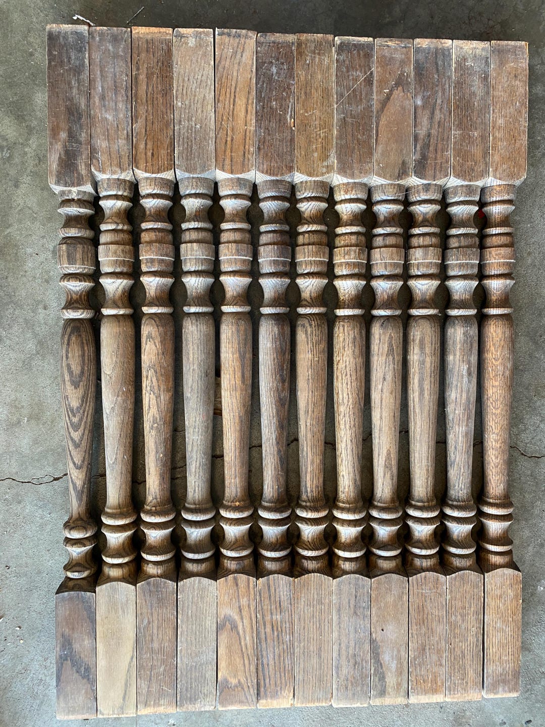 Vintage Antique Turned Oak Wood Spindles 30 Tall Railing Baluster ...