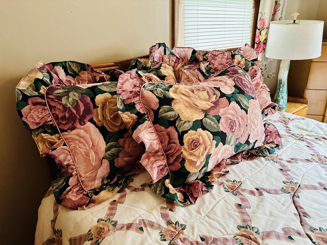 Vintage Cottagecore Bedspread Comforter Queen New Old Stock Pink Green ...