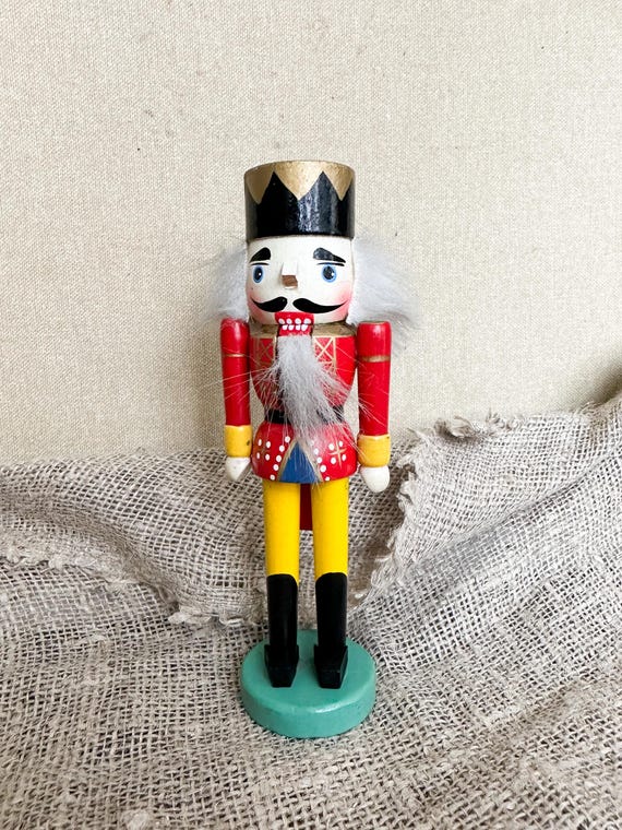 Christmas Nutcracker Man Germanwinter Soldier Statuette Wood Figure Vintage Nutcracker Gift for Dad or Collector Centerpiece Decor Figurine Etsy UK