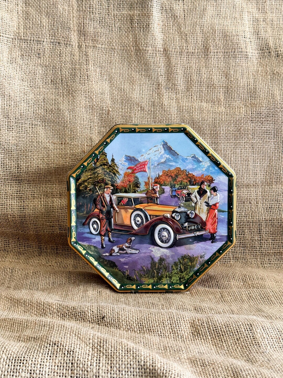 Vintage English Candy Tin Container Box With Lid Retro Car Themed Retro ...