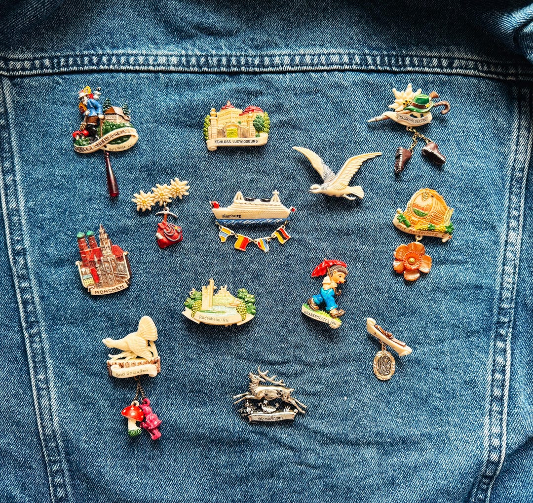 German Vintage Pins: Retro Bavarian Octoberfest Travel Souvenir - Etsy