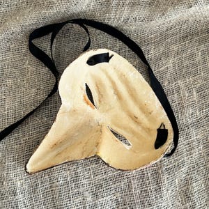 Venetian Long Nose Mask: Red & Black Maschera Del Galeone - Etsy