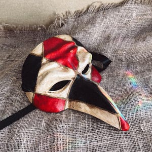 Venetian Long Nose Mask: Red & Black Maschera Del Galeone - Etsy