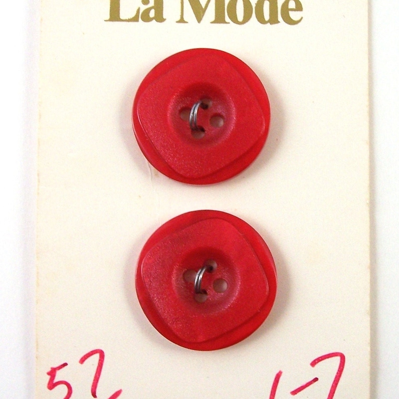 Plastic Buttons - Etsy