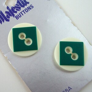 4 Plastic Buttons, Under 7/8" Dia., 22 Mm, Size 34, 2 Hole, Washable ...