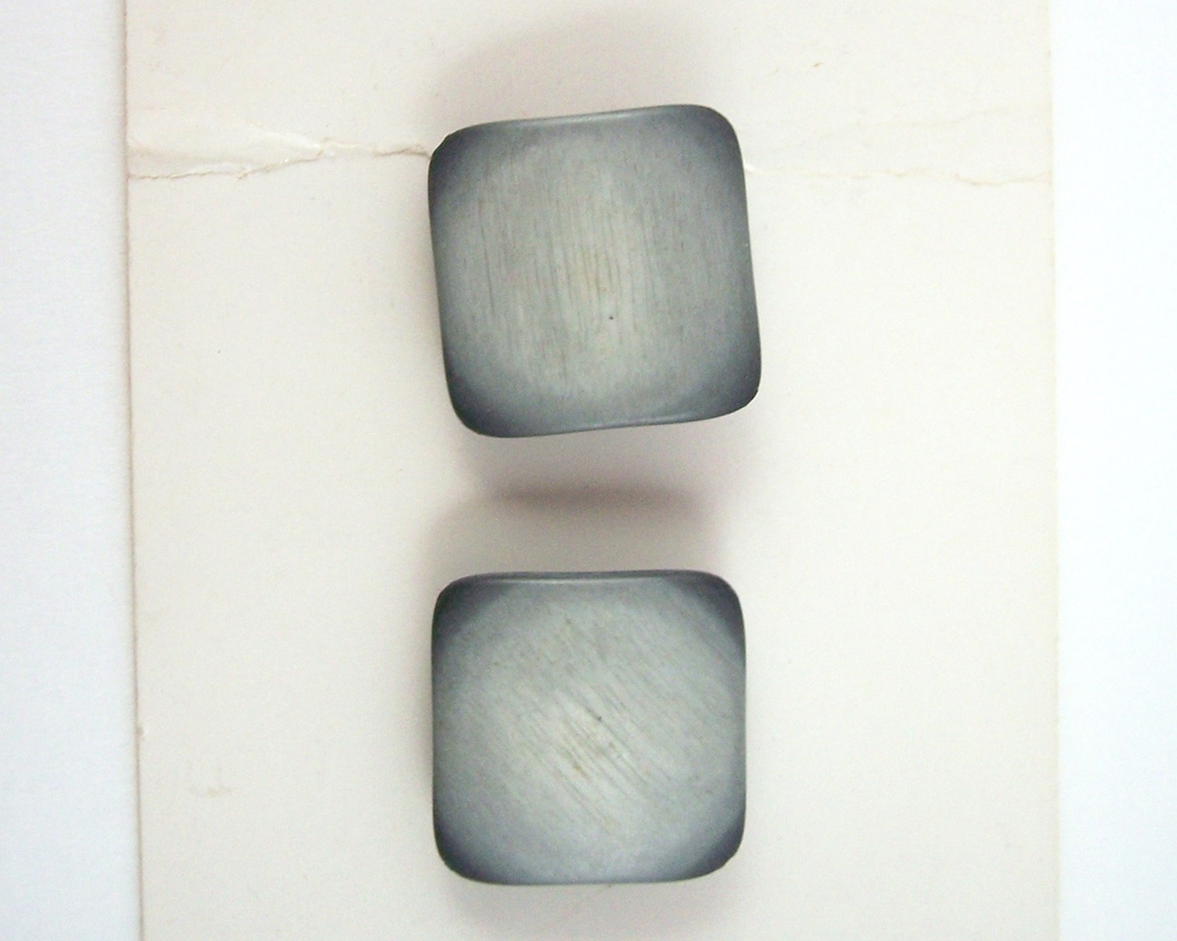 2 Gray Square Buttons, 5/8" Width, 15.5 Mm, Size 32, Shank, Washable ...