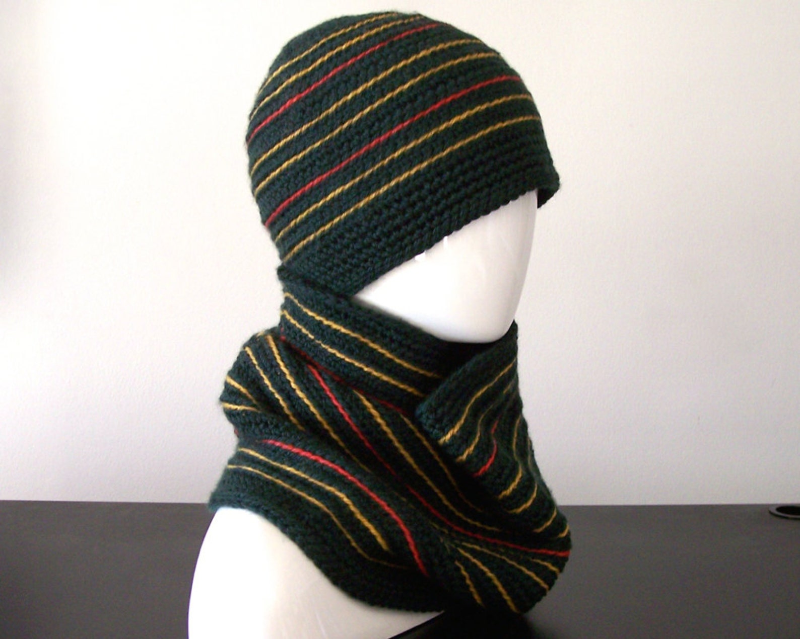 Thick Wool Set Dark Green With Yellow and Reddish Orange - Etsy