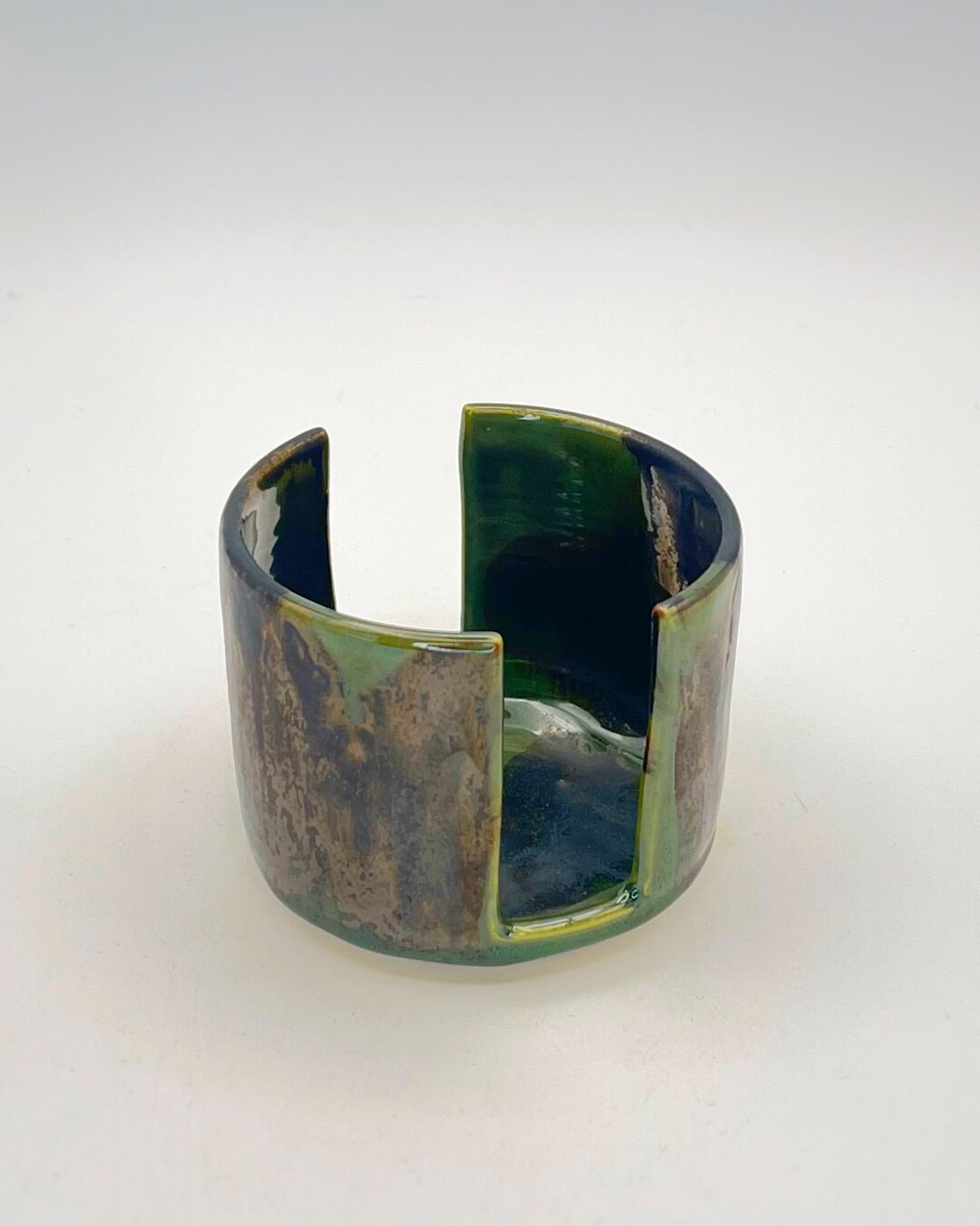 SPONGE HOLDER in Olive Green - Super Cool Green Metallic Glaze ...