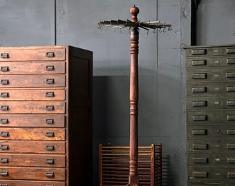 Antique Garment Rack, Rotating Coat Rack, Rounder, Revolving Clothing ...