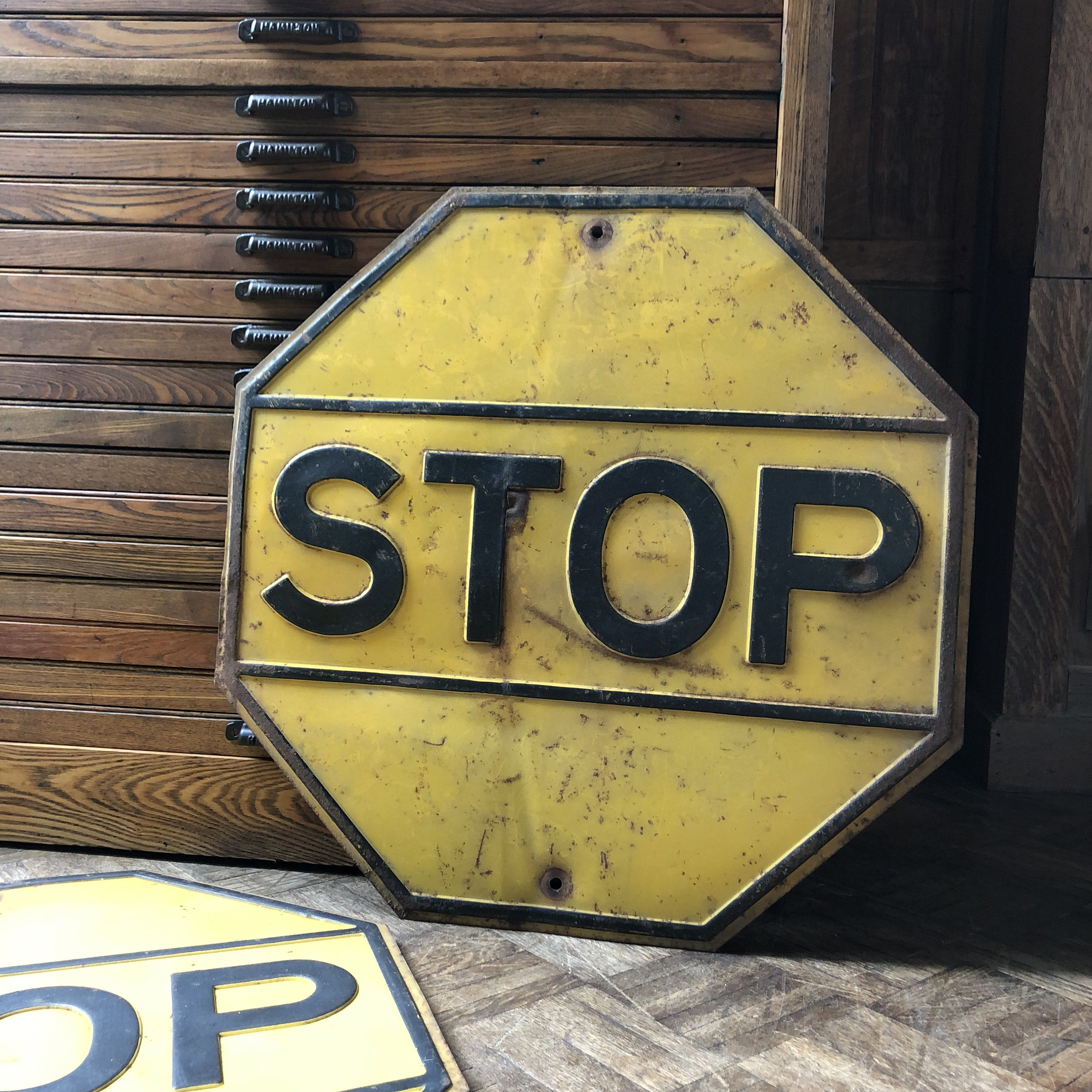 Yellow Stop Signs Stop Sign Visual Communication Hist - vrogue.co Yellow Stop Signs Stop Sign Visual Communication Hist - vrogue.co