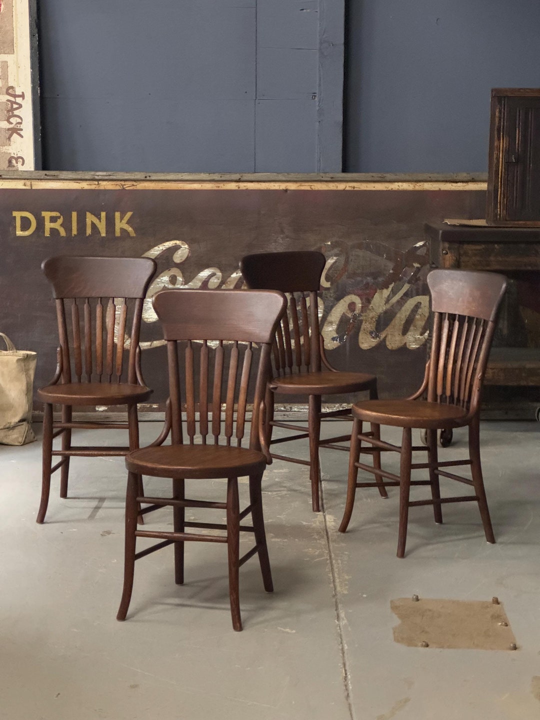 Antique Wood Dining Chairs, Set of 4, Spindle Back Chairs, Bentwood ...