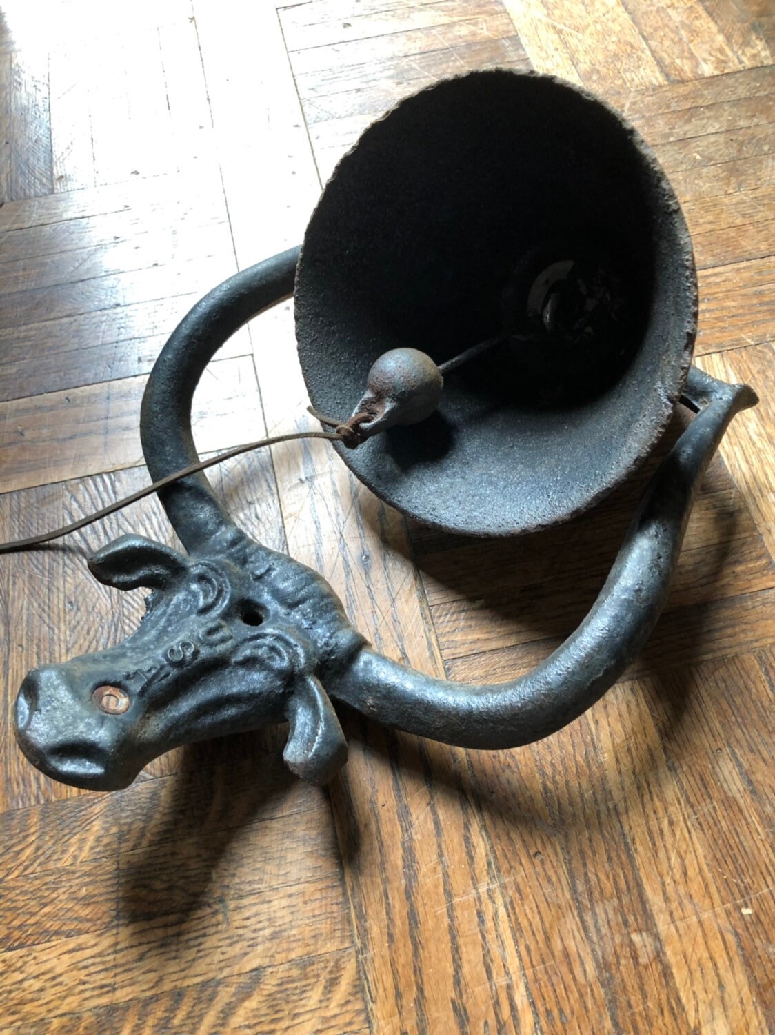 Vintage Cast Iron Dinner Bell, Cow Longhorn Steer Dinner Bell, Cast ...