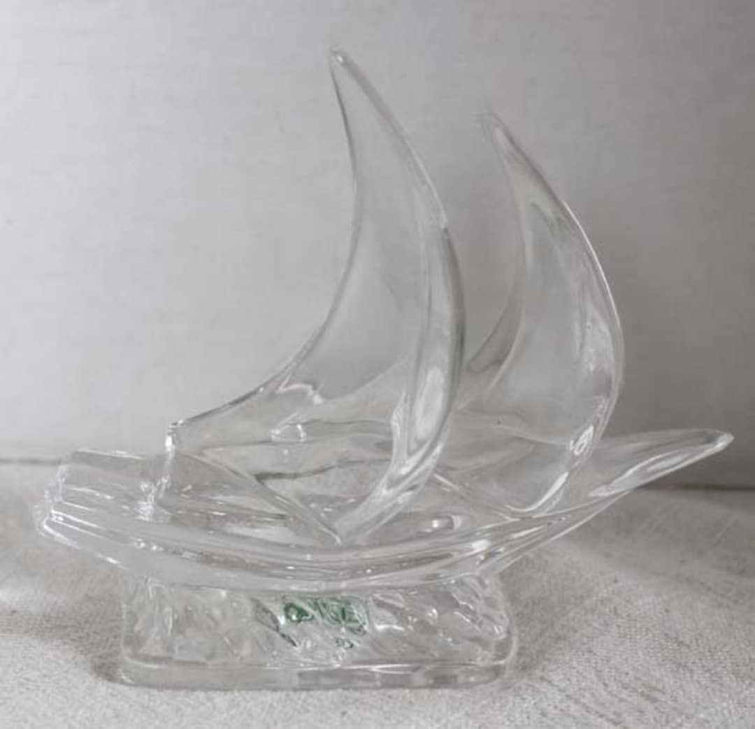 Kristalcolor KC Lead Crystal Sailboat Figurine - Clear Lead Crystal Art ...